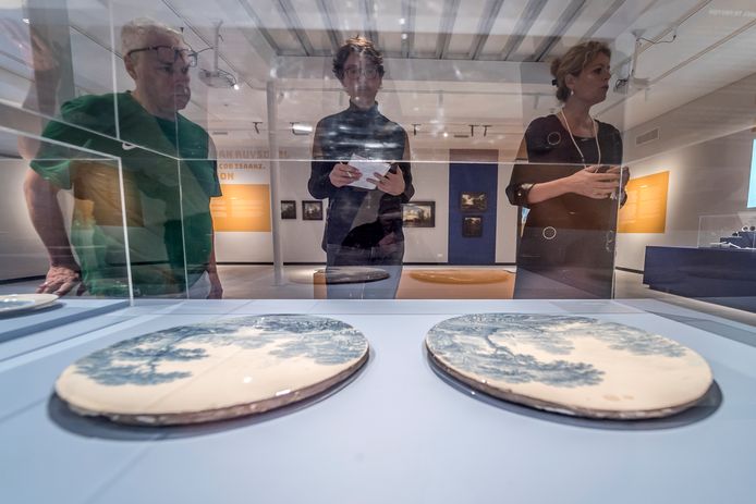 Weg met de systeemplafonds: De ‘showroom’ van het Delfts Blauw is nu ...