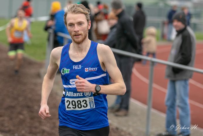 Steven Casteele na overwinningen in Poperinge en Ieper: “Ik voel me ...