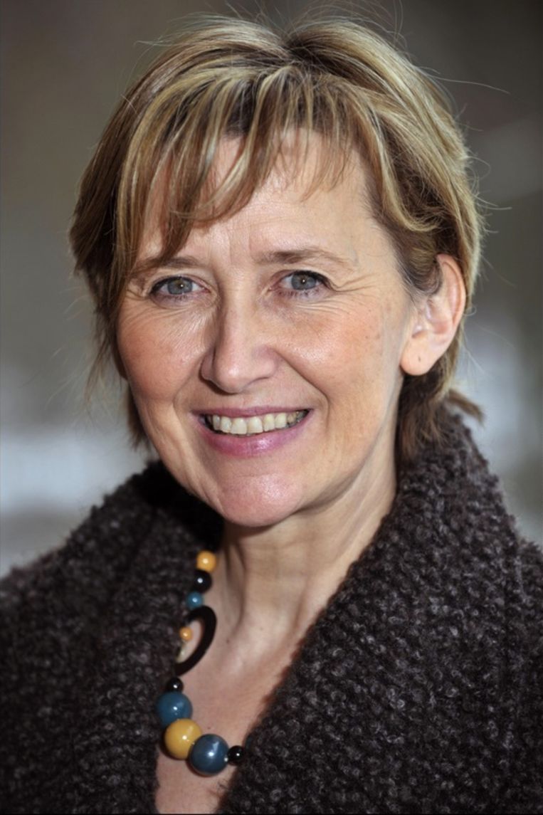 Minister Simonet bezoekt school waar leerling zelfmoord pleegde