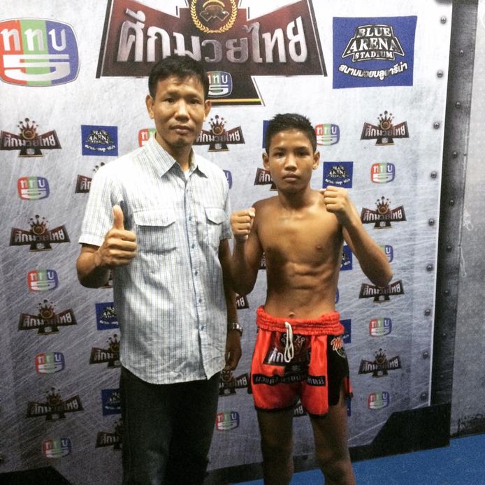 Dood van 13-jarig kickboksertje zorgt voor verhitte discussie in ...