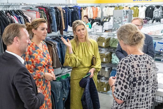 Máxima koopt haar sokken en T-shirts bij de Zeeman: ‘Ik kom er heel ...