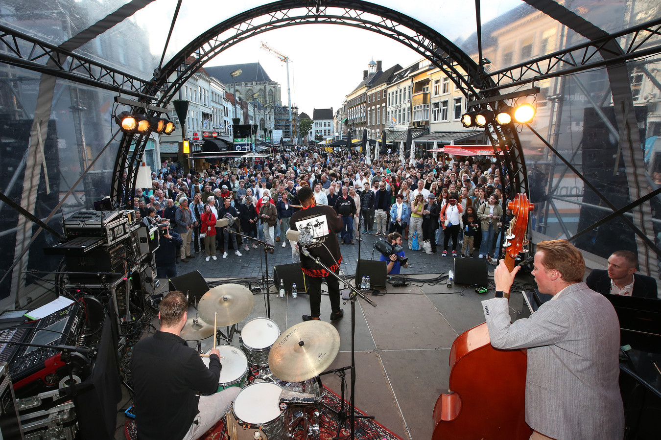 Klaar voor de laatste dag van Breda Jazz? Geniet met deze foto's nog ...
