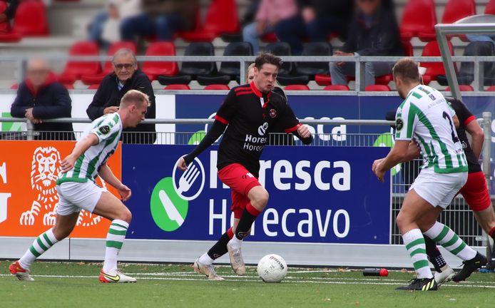 ARC wint, maar spel houdt niet over: ‘Vraag me af waar ik naar heb ...