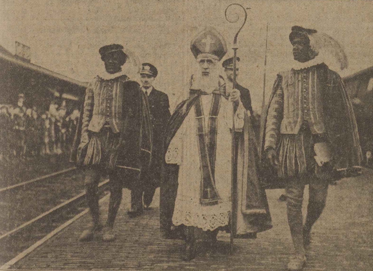 Sinterklaas in Oss ooit gebruikt als afleiding van oorlogsgeweld: ‘Neem ... Sinterklaas in Oss ooit gebruikt als afleiding van oorlogsgeweld: ‘Neem ...