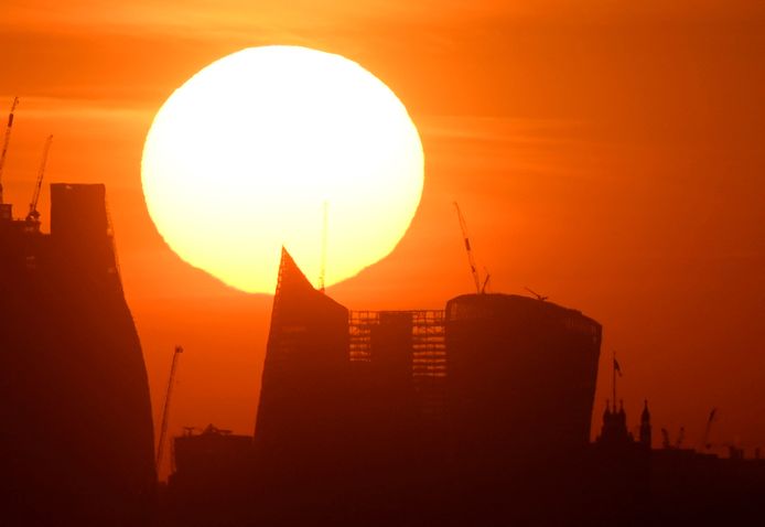Aantal dagen met "gevaarlijke" hitte dreigt tegen 2050 gevoelig toe te ...