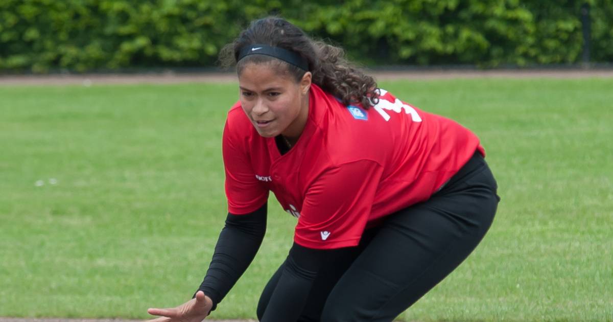 Kayleigh (29) is moeder, sociaal therapeut én softbalster: ‘De meiden ...