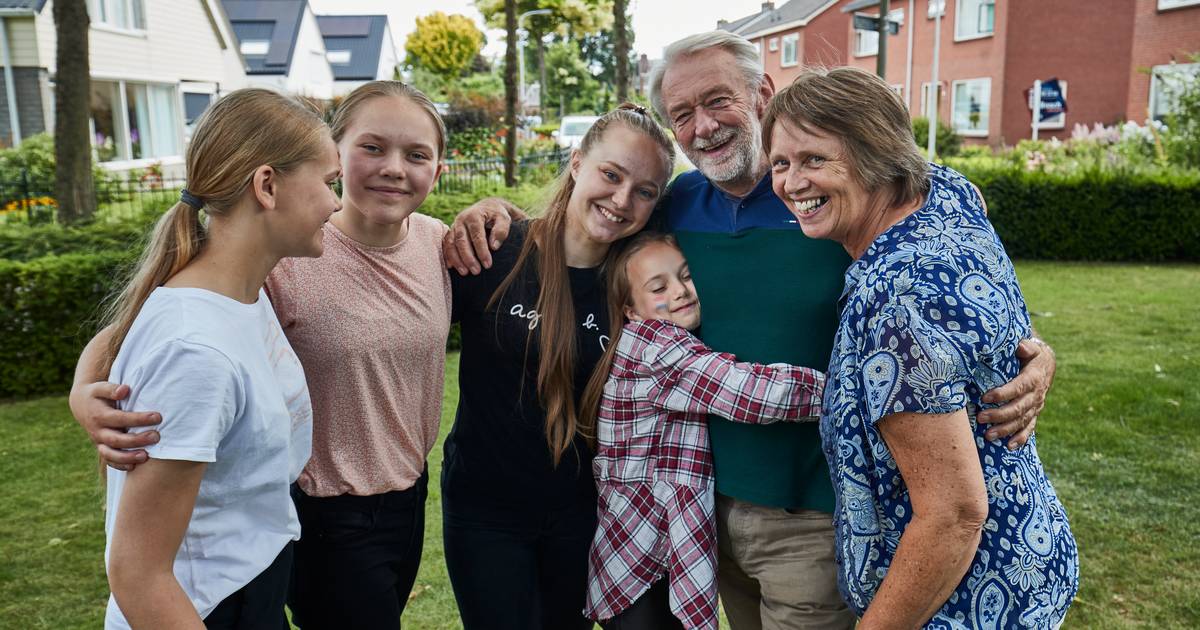 Jan en Geja gaan weer met een bus naar Oekraïne: ‘We missen de meisjes ...