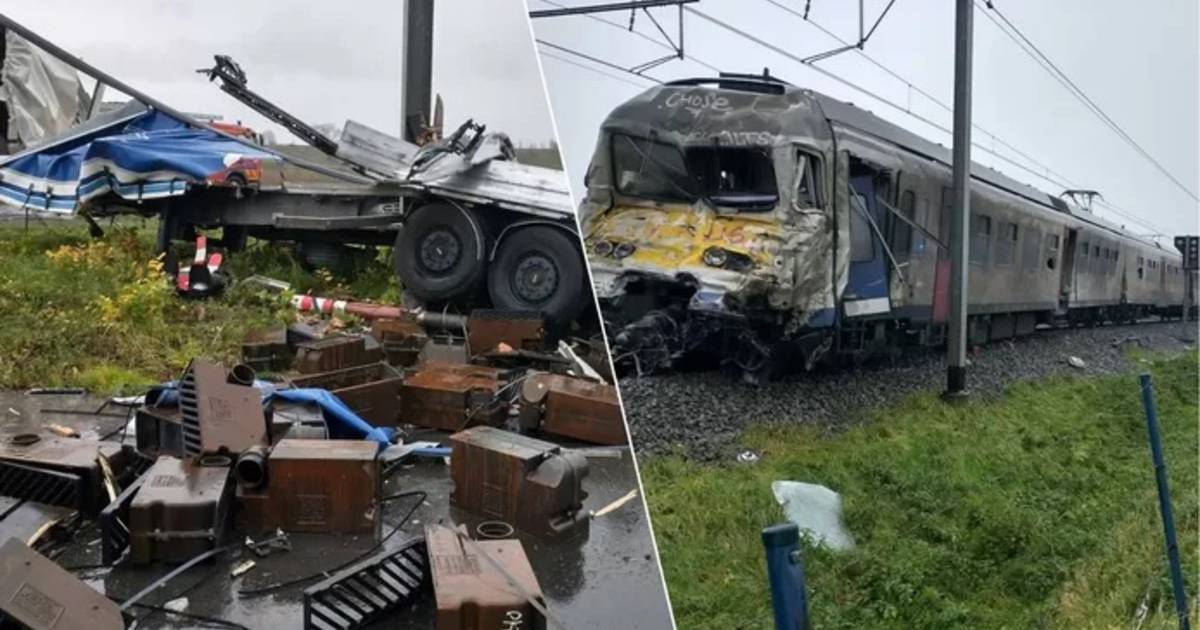 Un train percute un camion à Ardooie: le chauffeur dans un état grave, cinq passagers légèrement ...