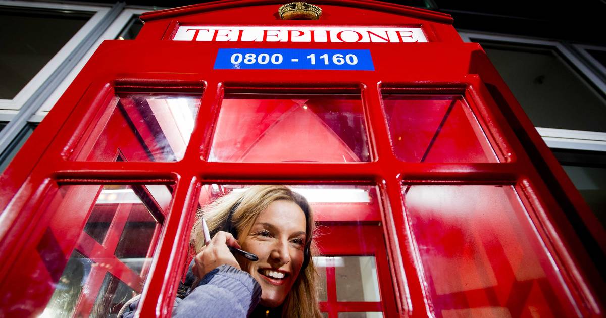 Na 24 uur telefooncel ruim 30.000 nieuwe donateurs | Show | AD.nl