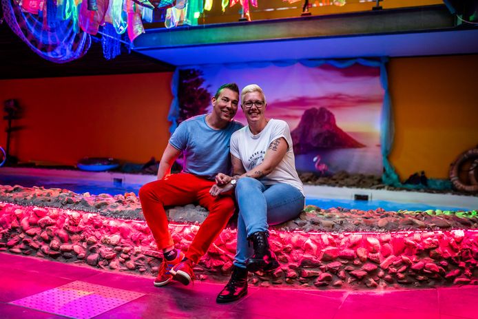 Grootste gaysauna overleeft crisis na crisis: ‘Ieder mens denkt aan seks, waarom rust er dan een ...