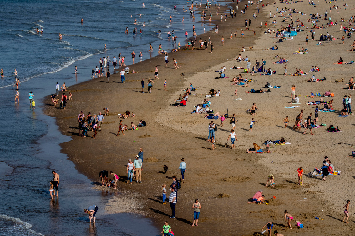 Warmste 16 oktober ooit: zo warm was het bij jou | Foto | AD.nl