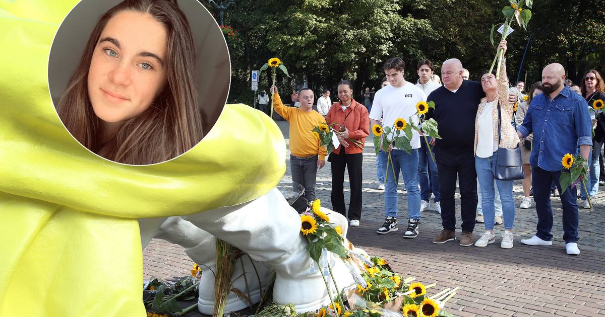 Milou (17) stapte uit het leven en hoopt nu dat haar ouders psychische ...