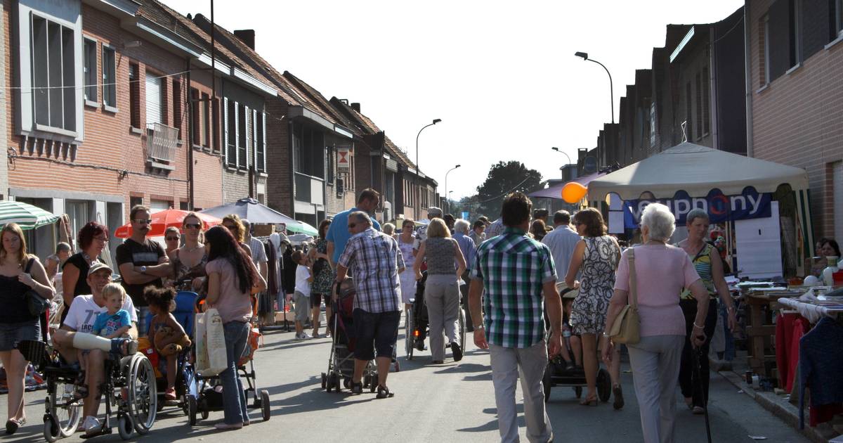 Rommelmarkt ‘t Kaaiken haalt kaap van 900 standhouders | Eeklo | hln.be