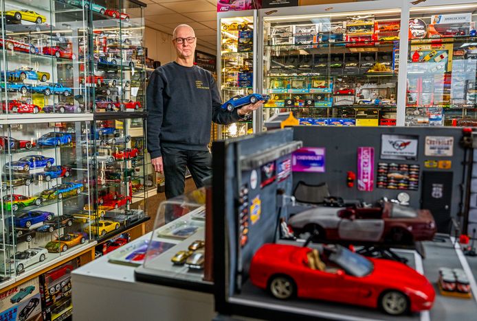 Cor en zijn verzameling Corvettes: ‘10.000 stuks en mooi allemaal van ...