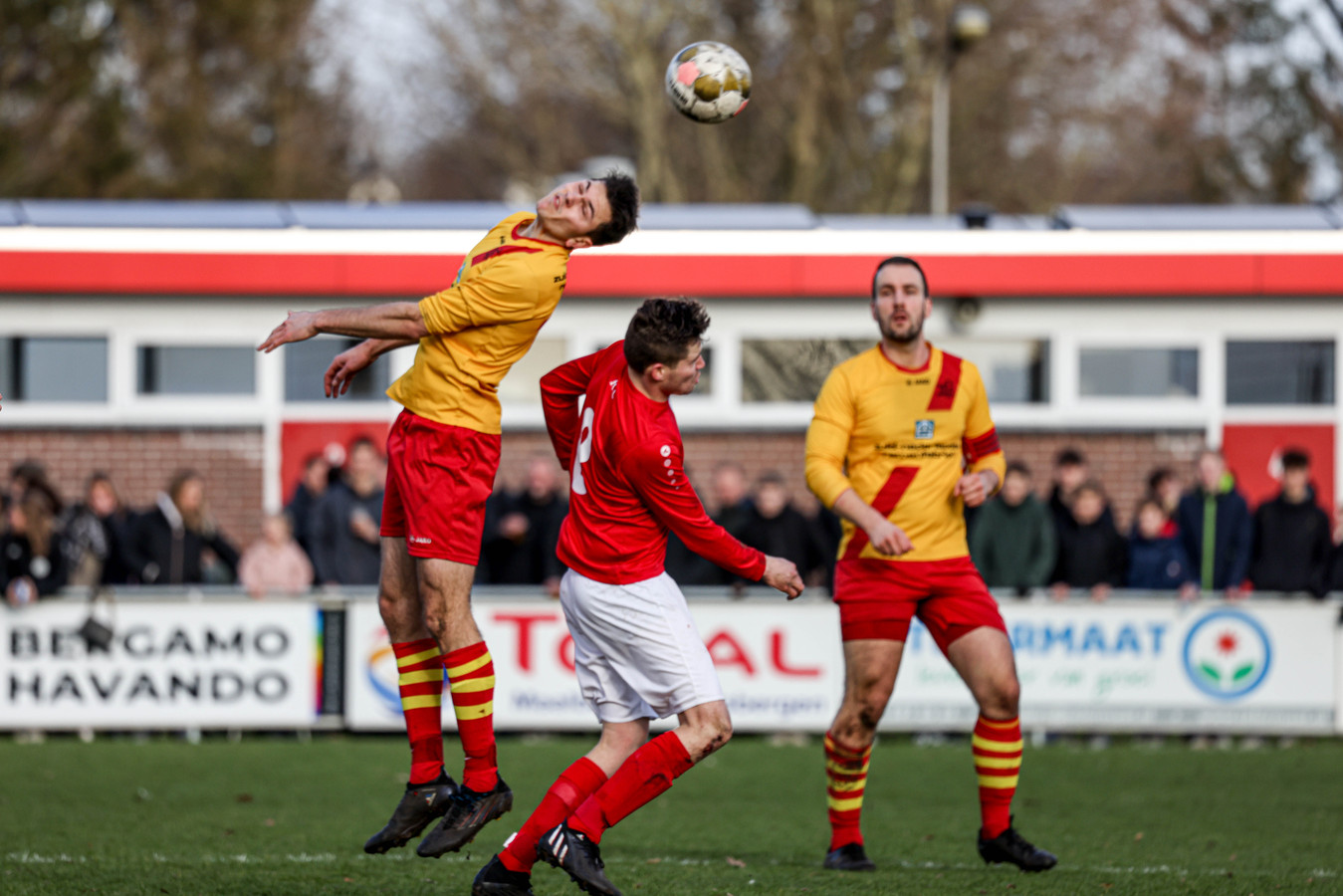 Wereldgoal in derby tussen Schijf en Wernhout: ‘Dennis heeft weinig ...