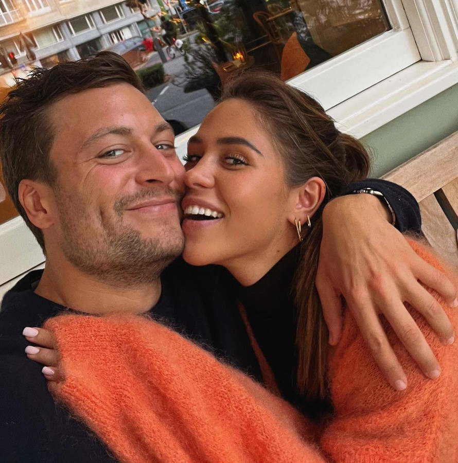 Maak kennis met Sarah Puttemans, de vriendin van Viktor Verhulst: “Tijd ...