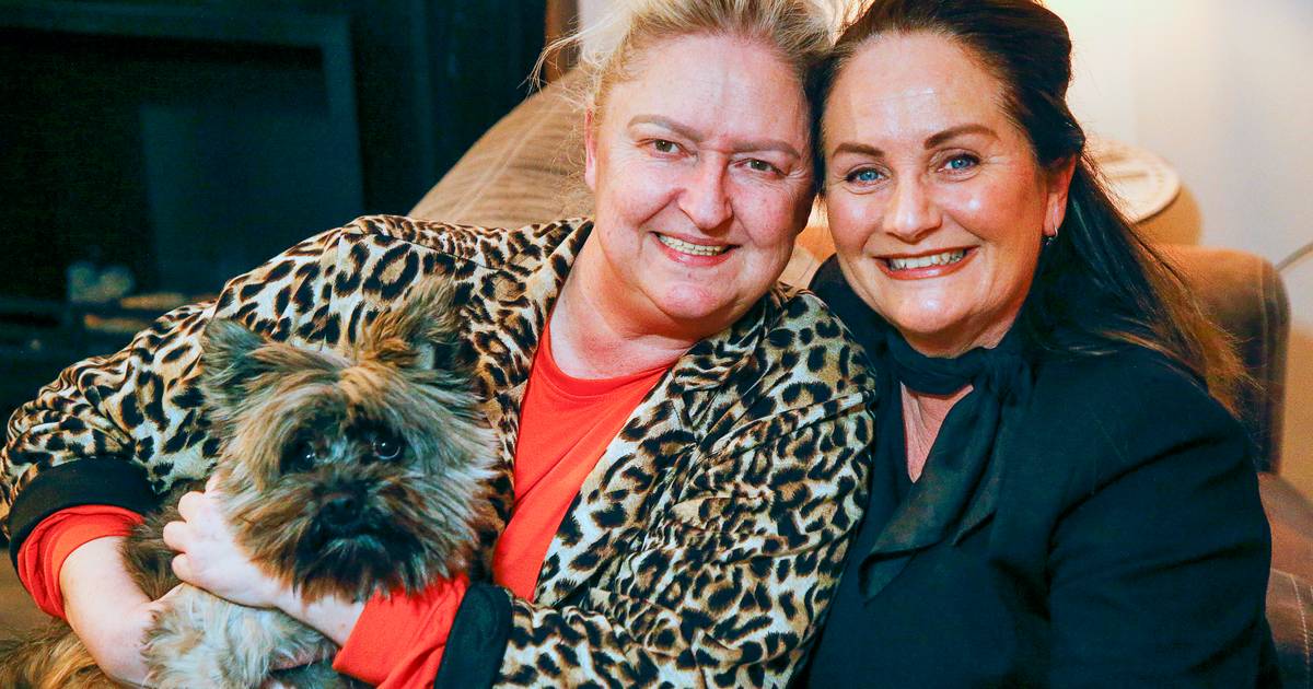 Brenda's hond Bram heeft twee huizen: bij haar, én bij buurvrouw ...