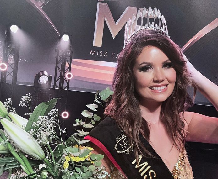 Maxine Van Belleghem wint Miss Exclusive 2024 | Showbizz | hln.be