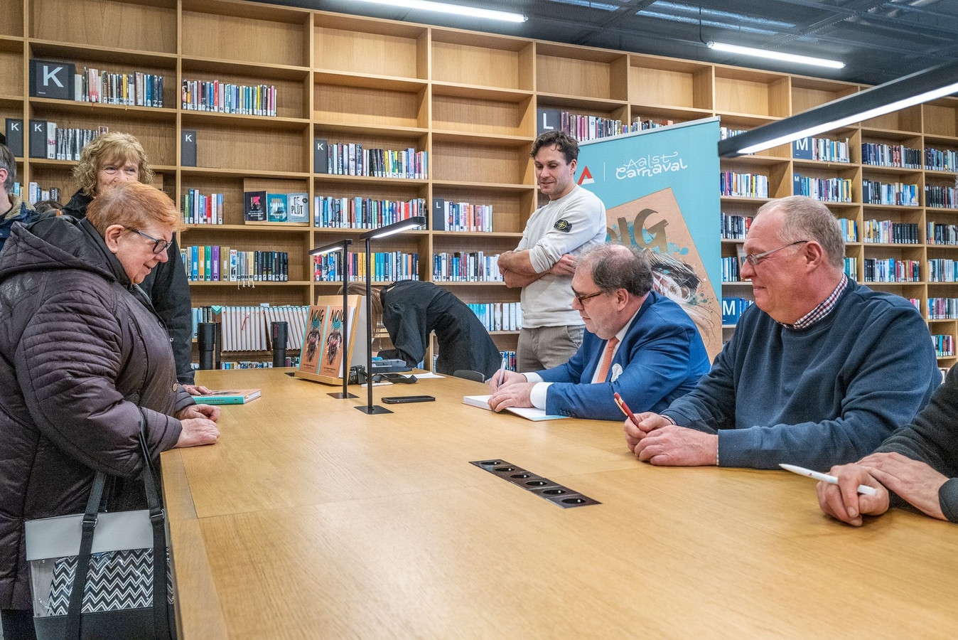 Enthousiasme groot over carnavalsboek ‘Noig’: “Al 400 exemplaren ...