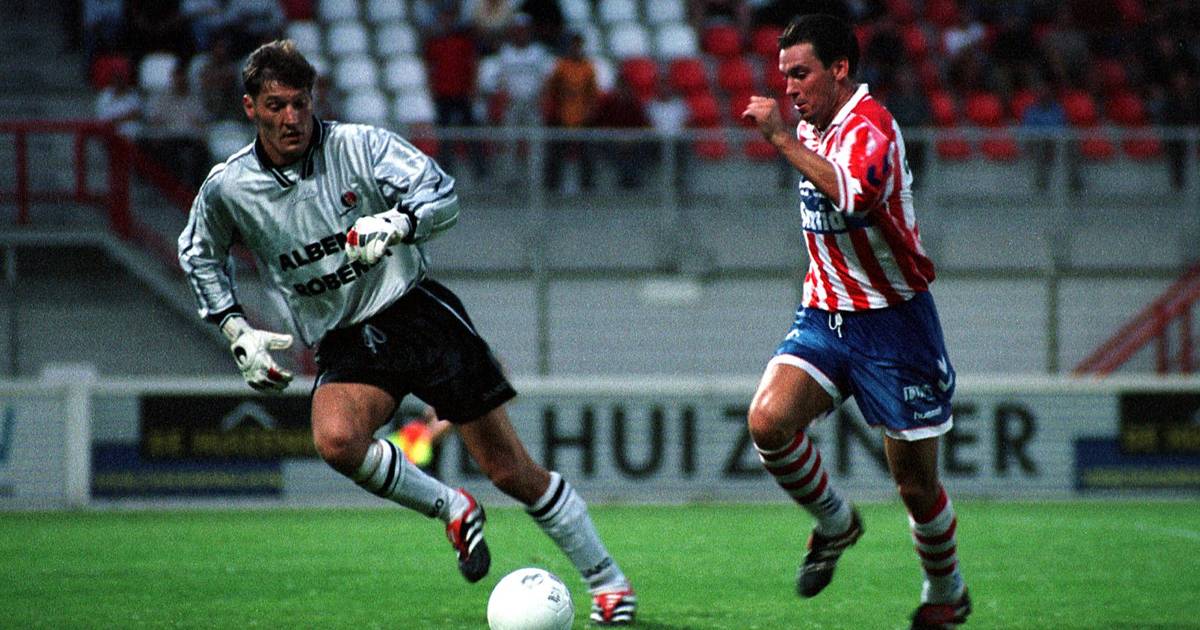 Stefan Jansen: ‘Ze zongen in Oss over mijn moeder.. Doorvoetballen, zei ...