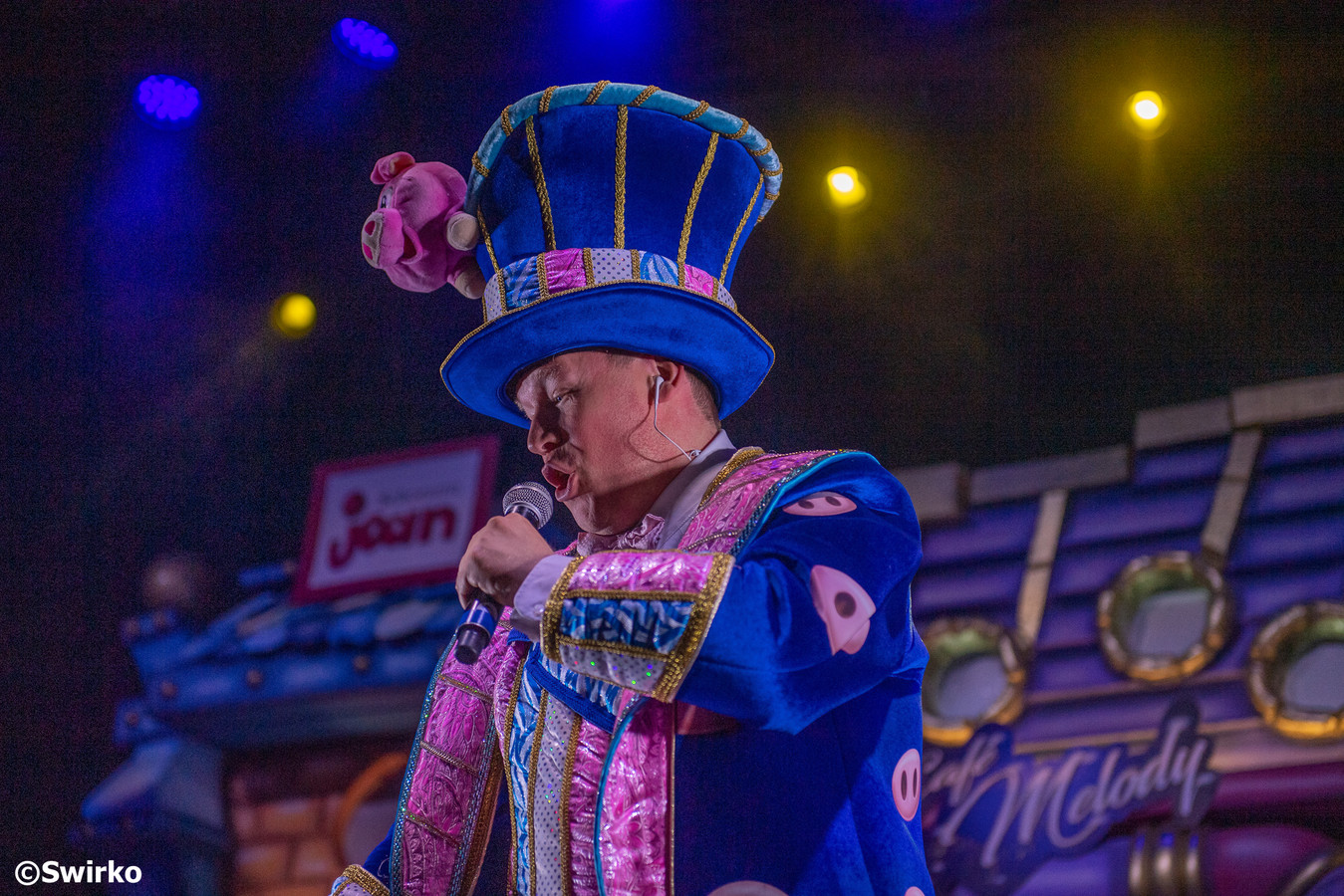 Emotionele prins Yordi ziet Aalst vieren alsof het carnaval was in ...