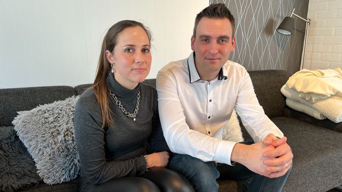 Dood zes maanden oude baby bij onthaalmoeder in Mariakerke roept herinneringen op bij Stéphanie ...