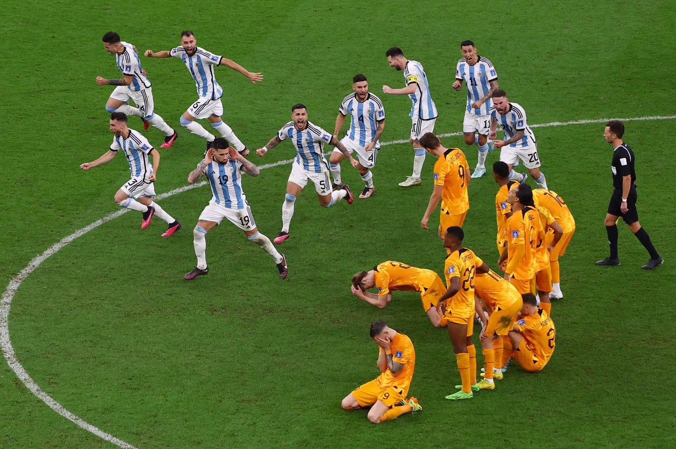 Nicolás Otamendi verklaart provocerend gejuich tegen Oranje: ‘Wij ...