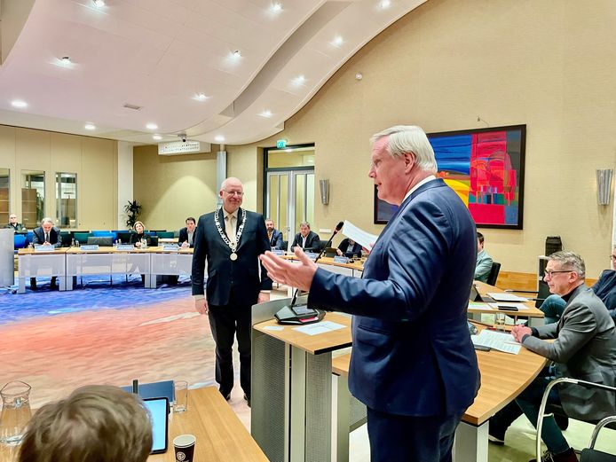 Burgemeester John Joosten gaat niet voor de populariteitsprijs: 'Een ...