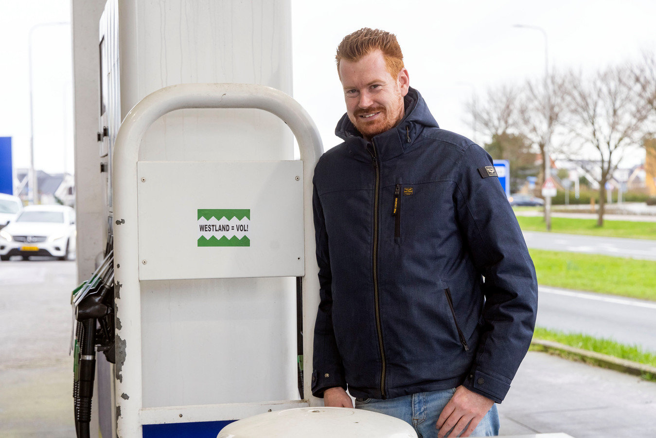 FvD-raadslid omarmt ‘Westland = vol’ stickeractie in gemeente: ‘Grenzen ...