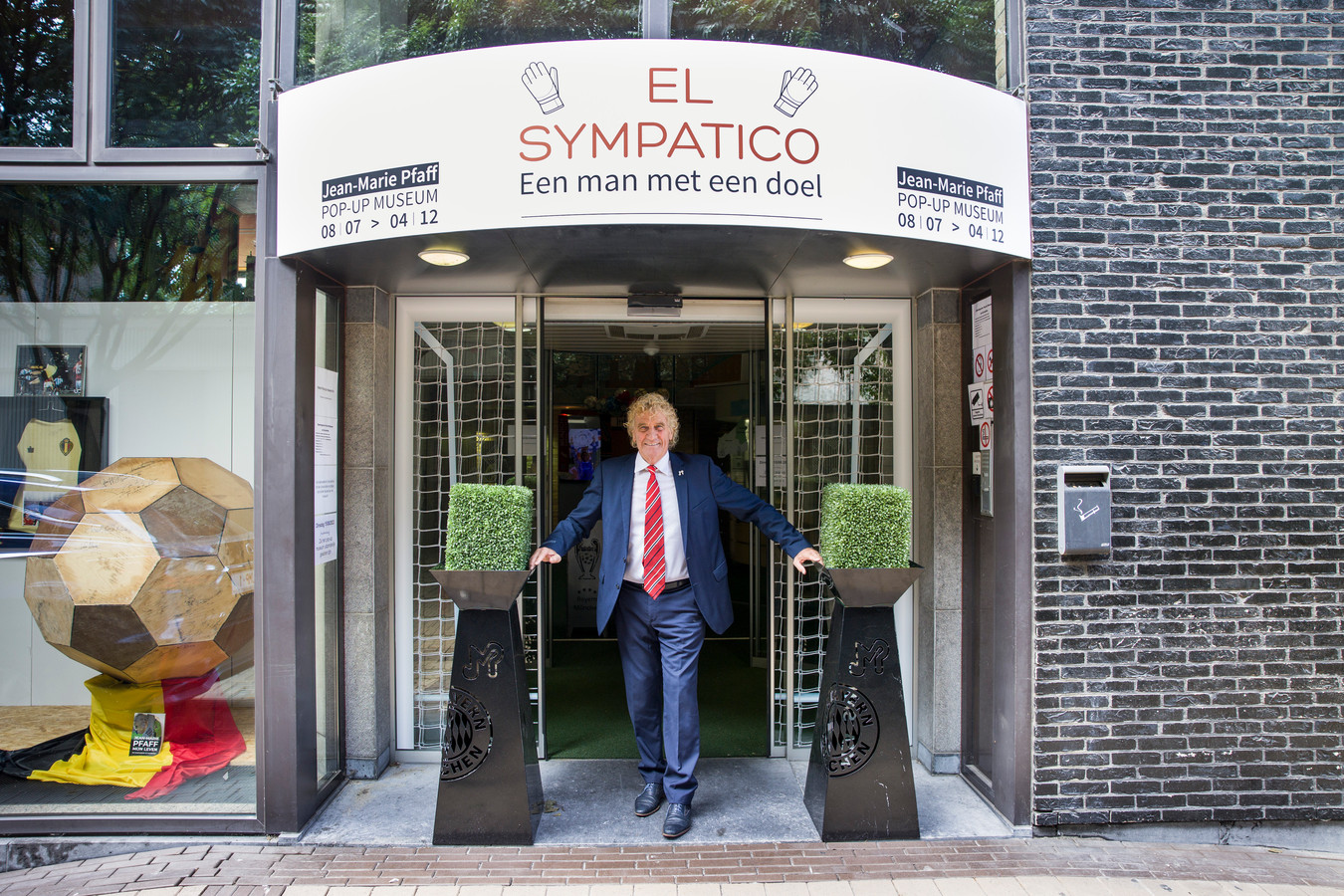 Op bezoek bij oud-doelman Pfaff: ‘Iedereen wilde dat shirtje, maar ...