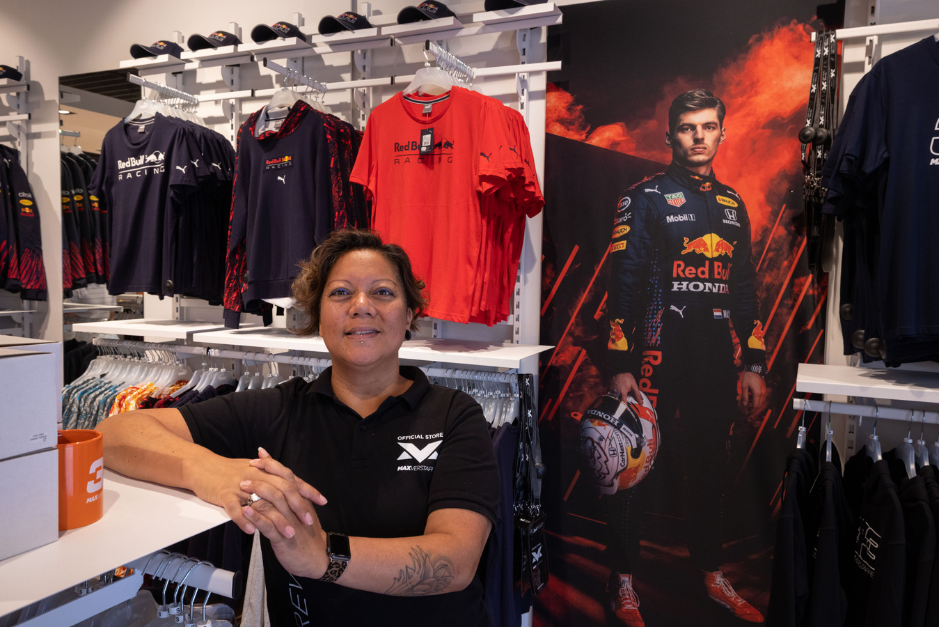 Max Verstappen-fans komen vlak voor GP Zandvoort massaal naar Lelystad ... Max Verstappen-fans komen vlak voor GP Zandvoort massaal naar Lelystad ...