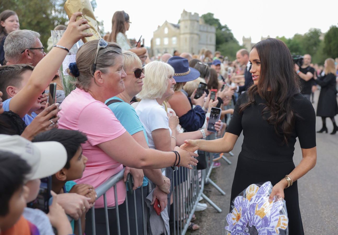 IN BEELD. Even geen outsider meer: Meghan Markle tot haar eigen ...