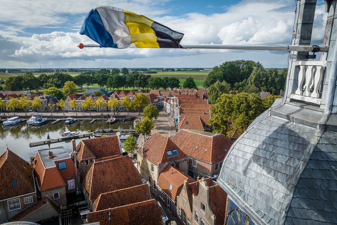 Is Blokzijl nou wel of geen stad? ‘Willem III ging zijn boekje ...
