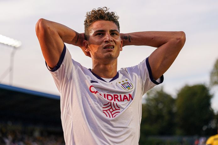 “Sebastiano liet zelfs zijn personal coach overvliegen”: nog geen ...