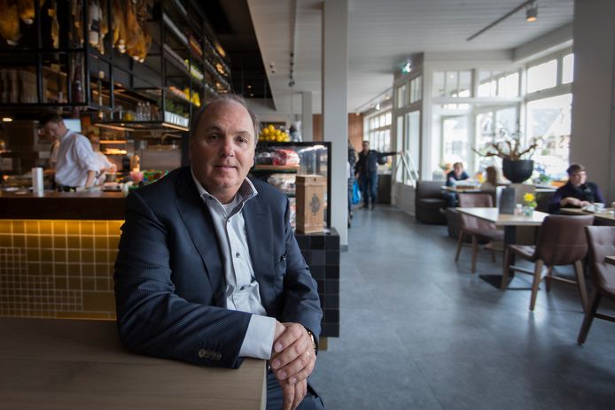 Horeca-ondernemer Theo Driessen uit Elst: ‘We staan op het schavot met ...