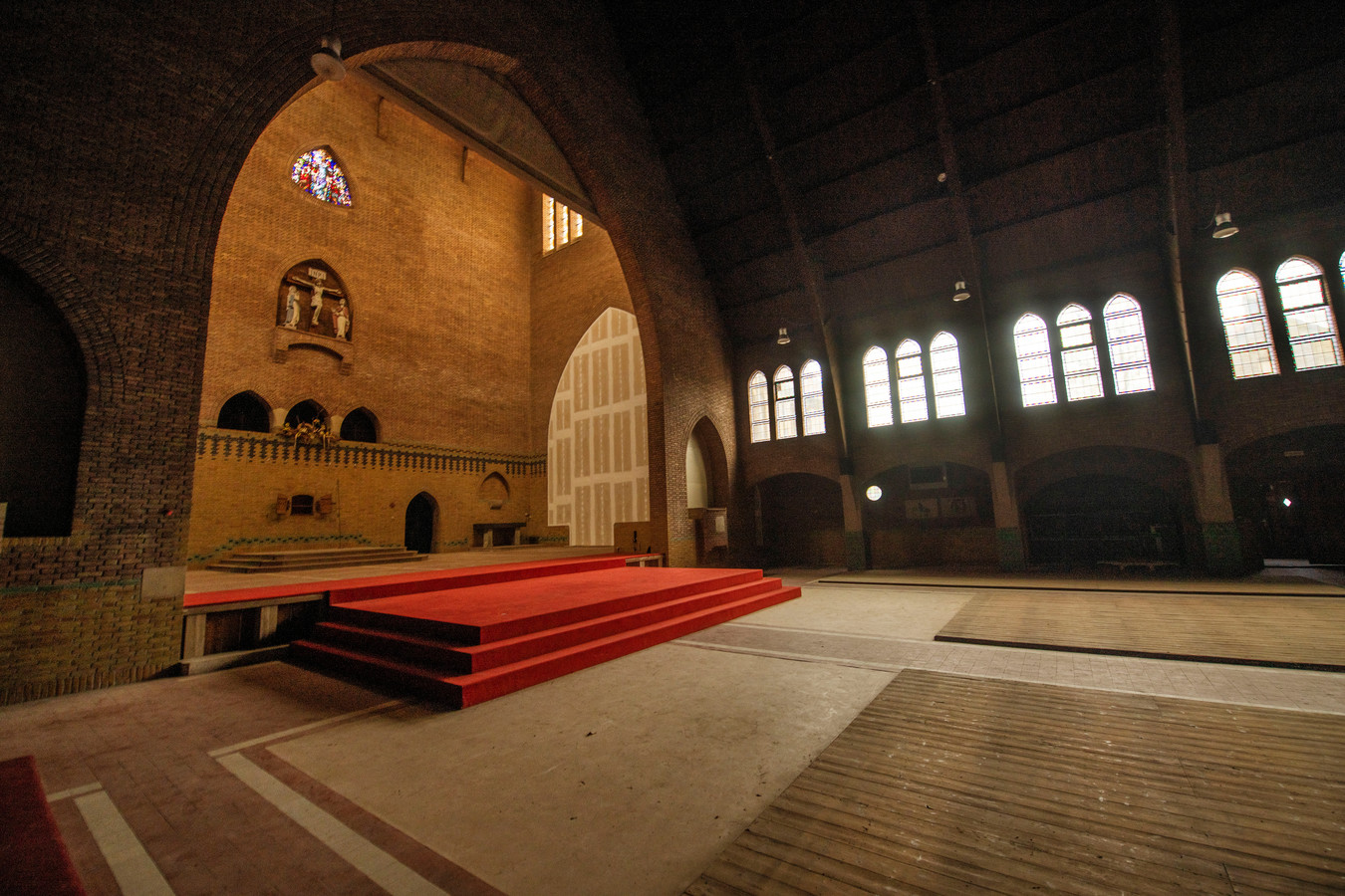De last van een leegstaande kerk in Geldrop | Foto | ed.nl