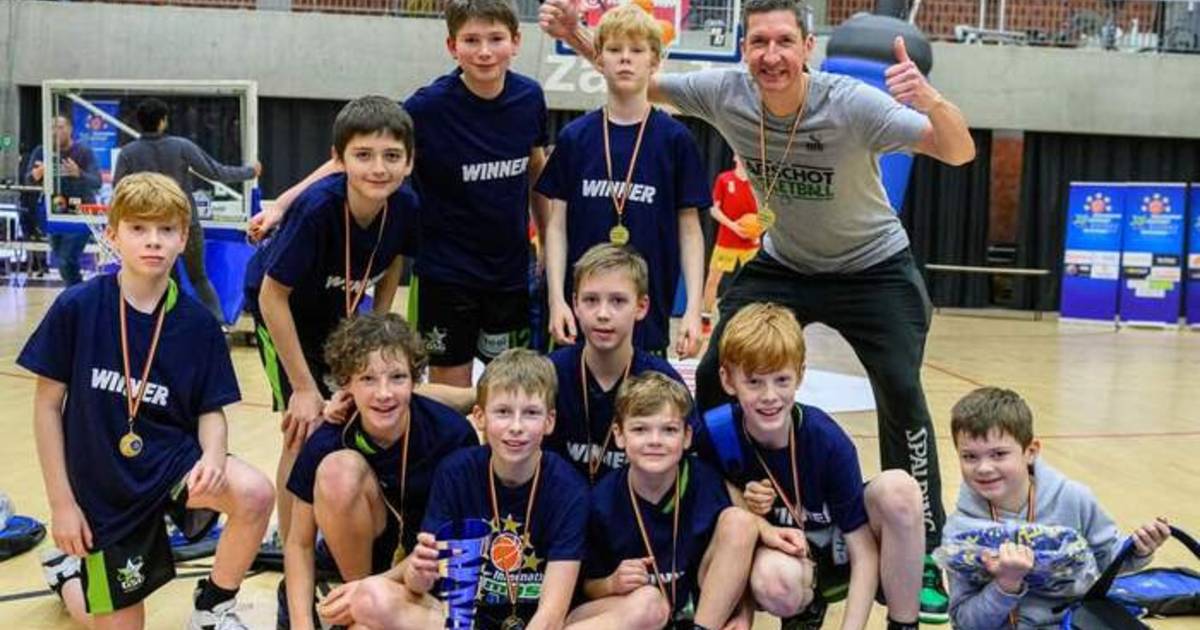 Twee ploegen van GSG Aarschot winnen kersttornooi | Aarschot | hln.be