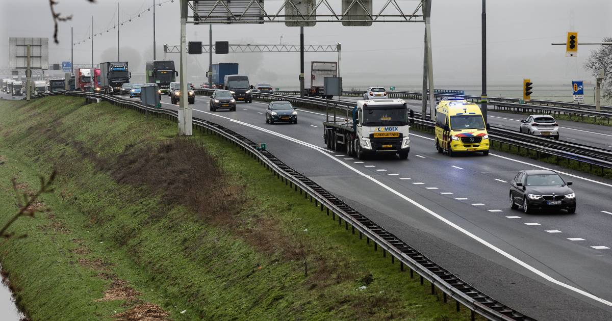 Vandaag begint het: A12 tussen Arnhem en Duitse grens in beide richtingen wekenlang dicht ...
