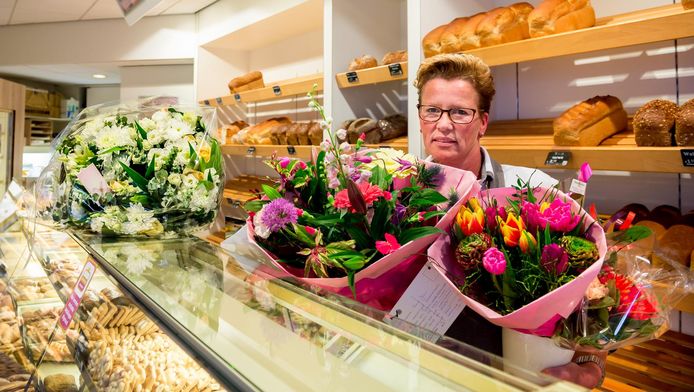 Cor B. bekent overvallen op bakkers en bloemist | Alphen | AD.nl