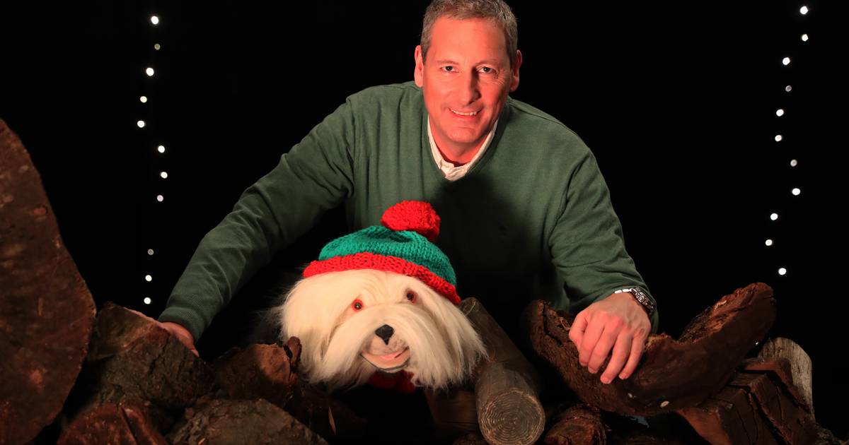 De in het Sportpladijs opgenomen videoclip van 'Samson Is A DJ' is er ...