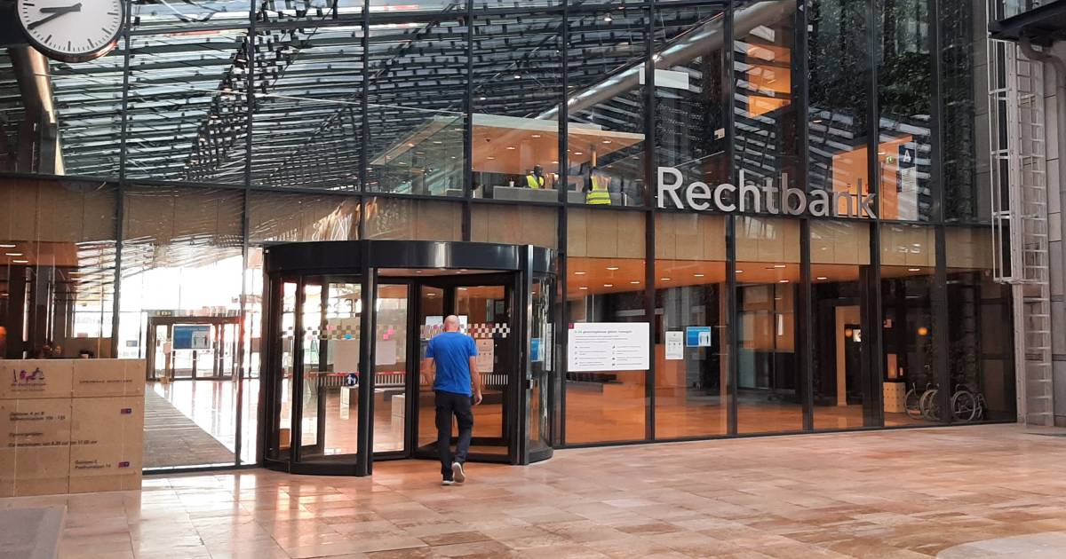 Roddel en achterklap leidt tot poging doodslag: ‘Bestelbus als wapen ...