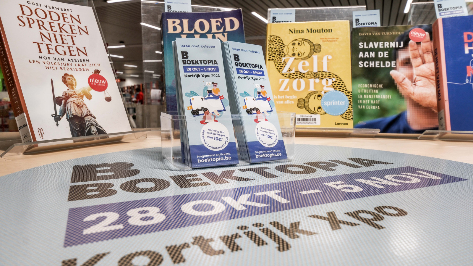 Antwerpen is vergeten, Boektopia in Kortrijk wordt grootste boekenfeest van Vlaanderen: “Wie ...