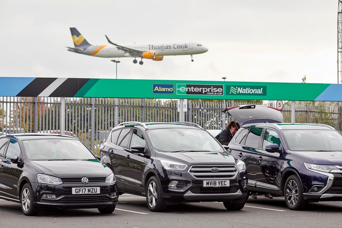 Zoveel goedkoper zijn huurauto's in vakantielanden nu in vergelijking ...