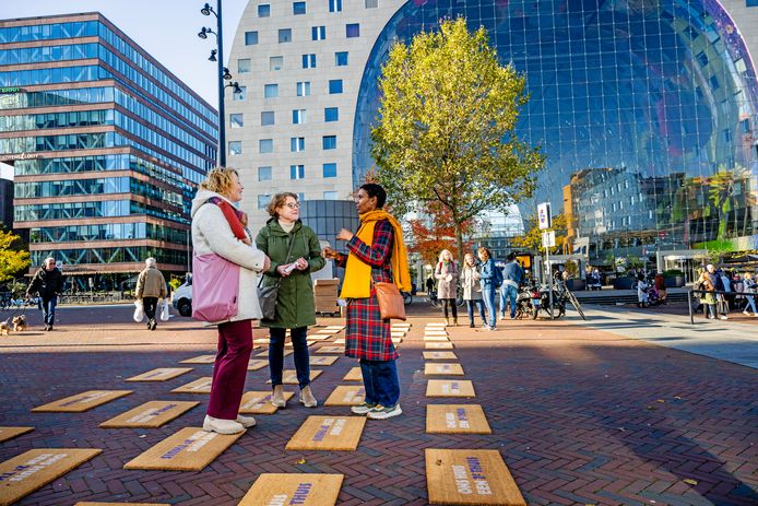 Zoektocht naar nieuwe pleegouders in Rotterdam: 'Je hoeft zelf geen ...