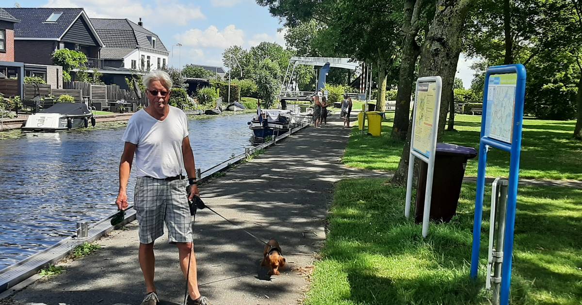 Getver! Bewoners hebben buik vol van poepende mensen: ‘Ik ruim drollen ...
