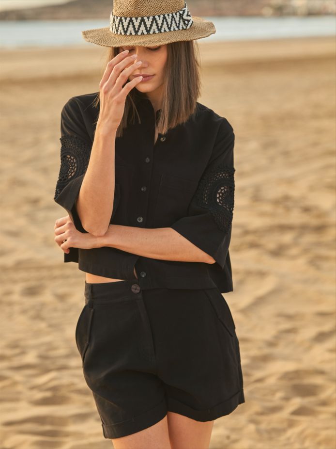 Black is back: zo style je trendkleur zwart dit voorjaar | e5 mode | hln.be
