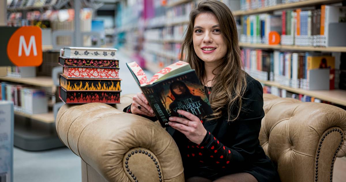 TikTok-influencer Bo uit Enschede leest 100 boeken in 2023 en ...