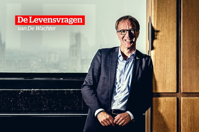 INTERVIEW. Rector Rik Van de Walle: “Ik ben twee keer hervallen. Die keer dertien jaar later ...