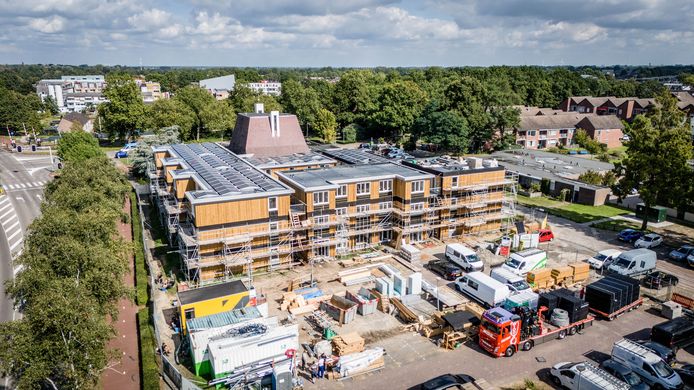 Bijzonder Oekraïens wooncomplex nadert voltooiing: ‘Fijn dat die mensen een goed onderkomen ...