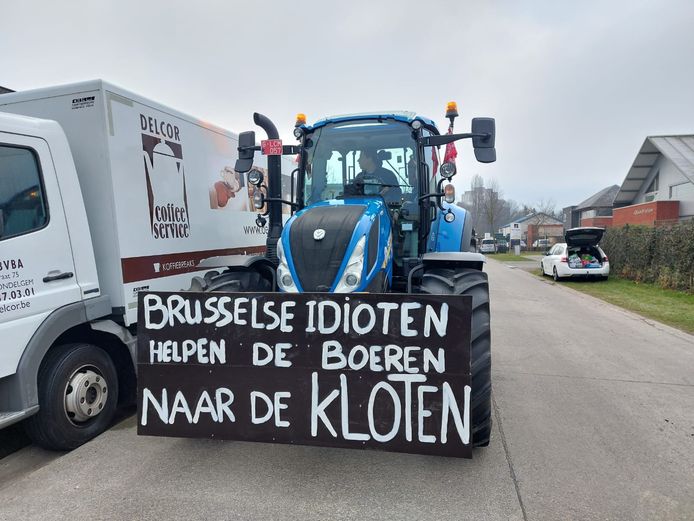 IN BEELD. Bitsig, poëtisch of creatief: boeren uiten hun frustraties ...